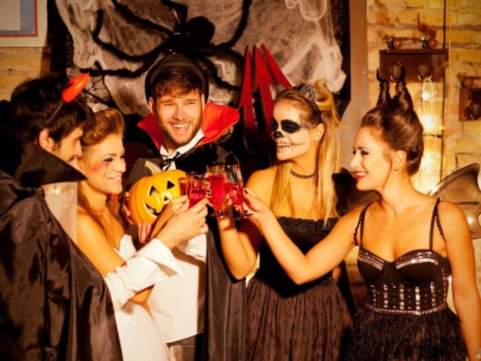 Halloween traditions: 20 Deep Dive into Spooky